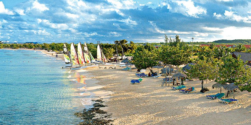 Hotel Playa Pesquero - Holguin, Cuba - Holidays, Reviews | ITAKA