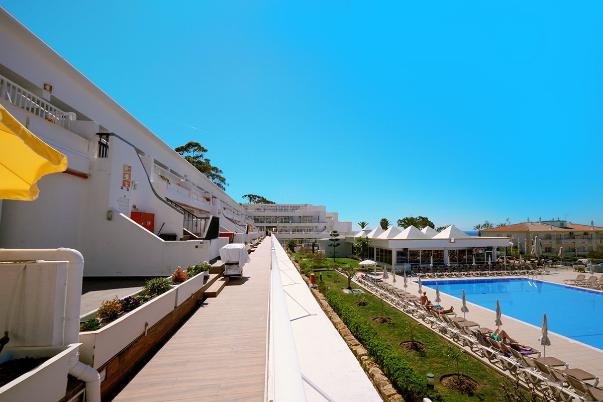 Hotel Clube Praia da Oura - Algarve, Portugal - Holidays, Reviews | ITAKA